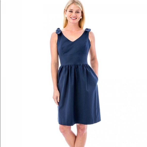 Elizabeth McKay | Dresses | Elizabeth Mckay The B To B Dress Black ...